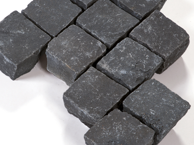 Basalt Pflastersteine 10x10x8 - Takeda Rustic | jonastone