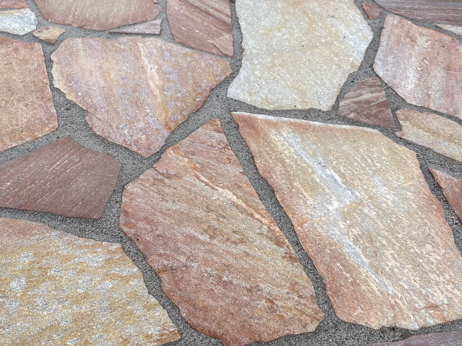 Quarzit Polygonalplatten - Rio Dorado Rosé | jonastone