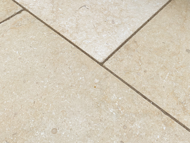 Helle Kalksteinplatten - Royal Beige| jonastone