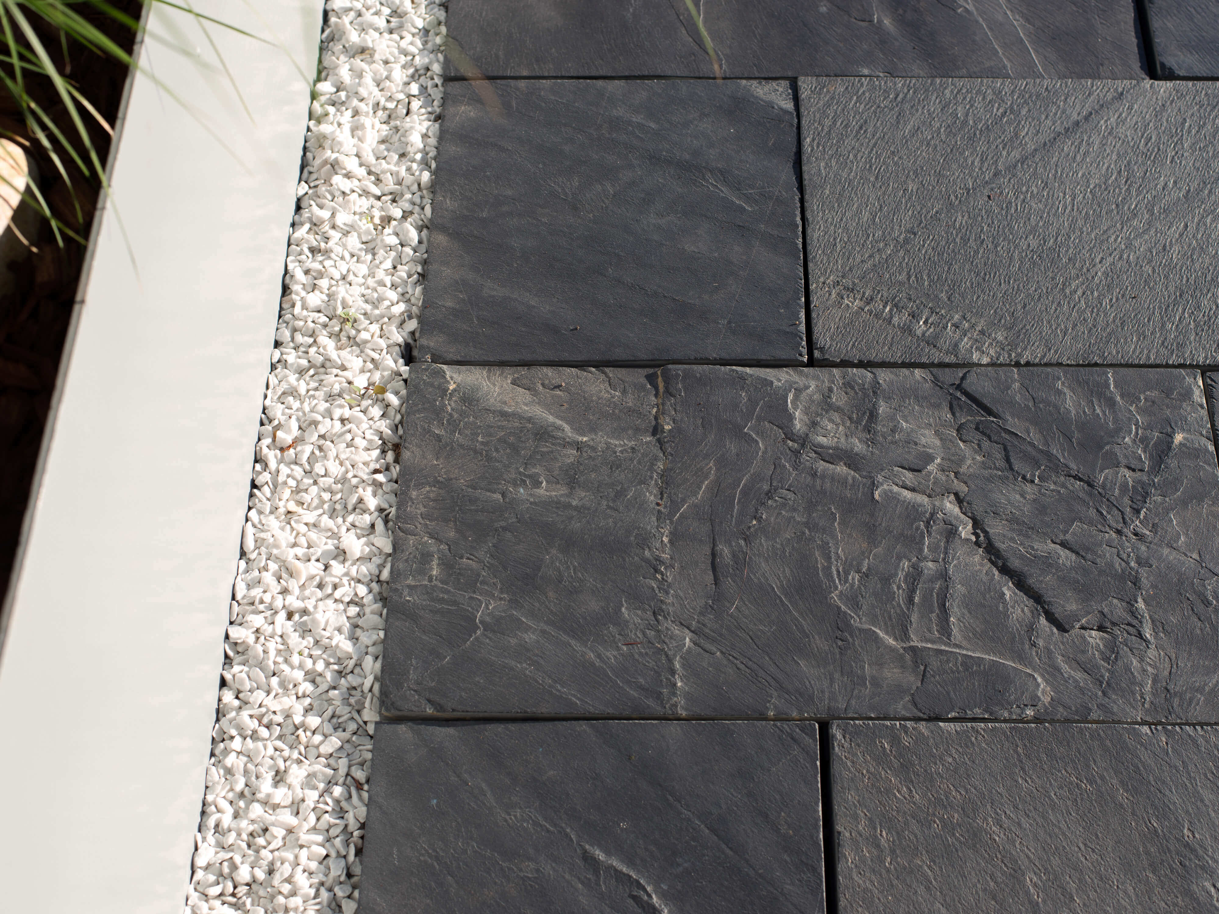 Schieferplatten Black Rustic | jonastone