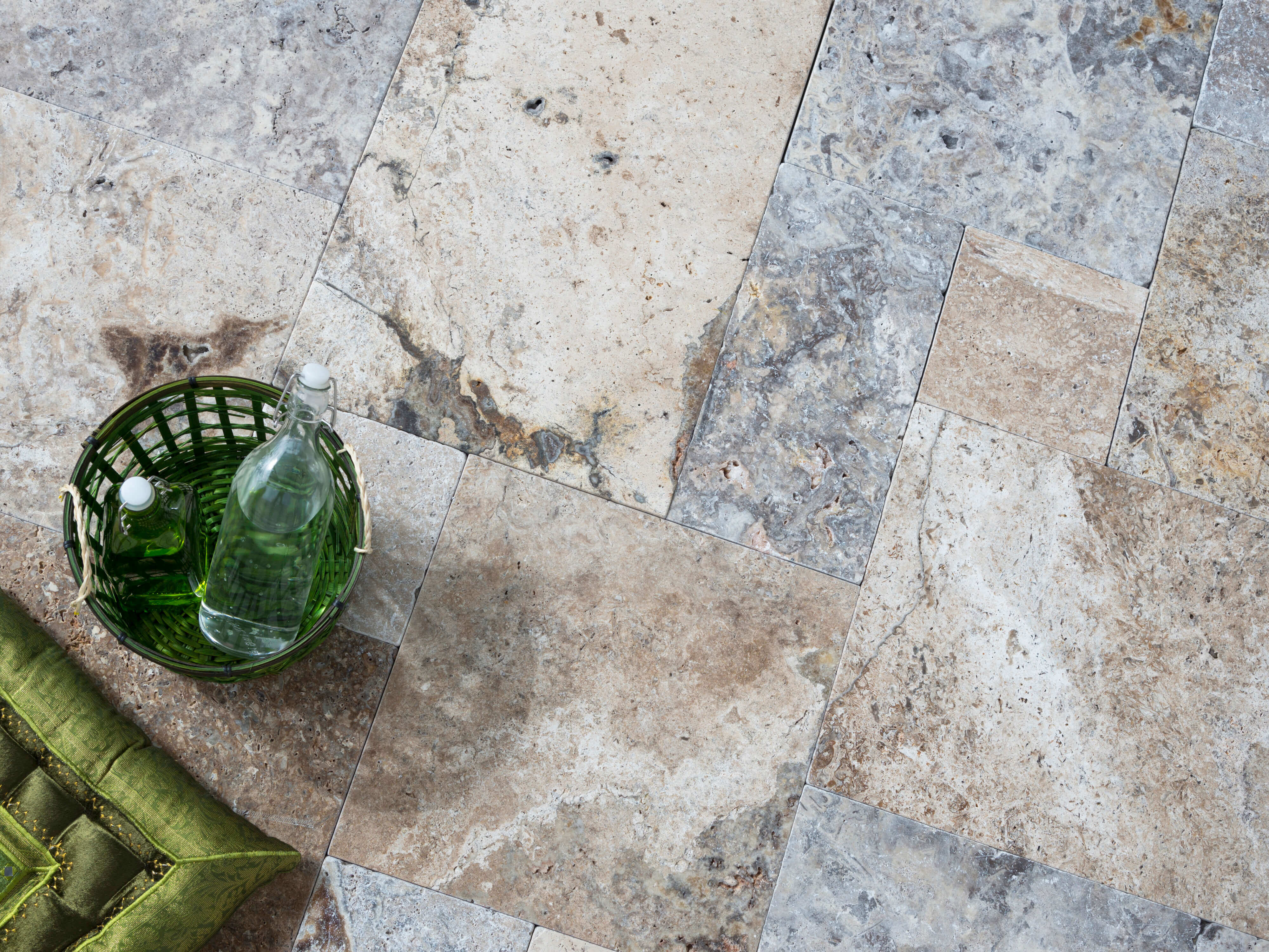 Silver Travertin Terrassenplatten kaufen | jonastone