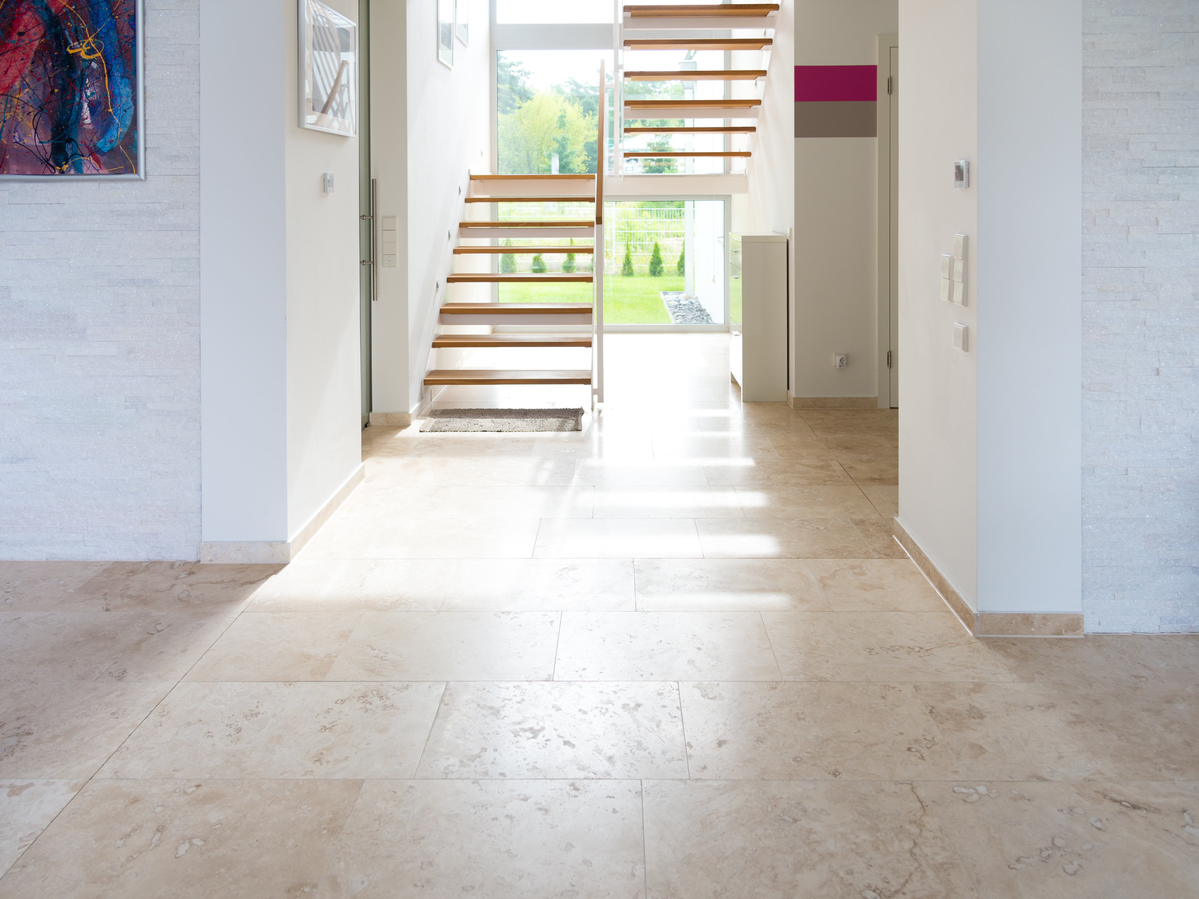 Moderne Travertin-Fliesen Classic Light | jonastone Naturstein